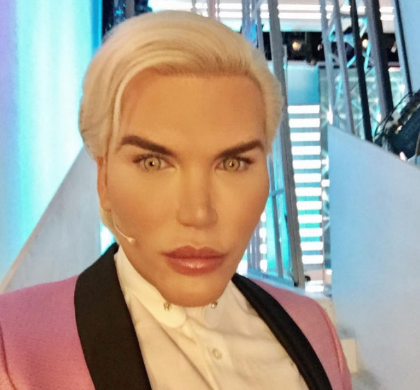 Le «Ken» humain pourrait présenter le show musical en 2018! - Cocktail